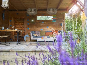 Ibiza tuin met bohemian vintage touch – StyleGardens